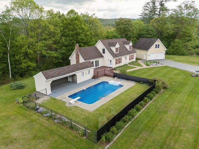 93 Belaski Rd, Windsor, VT 05089