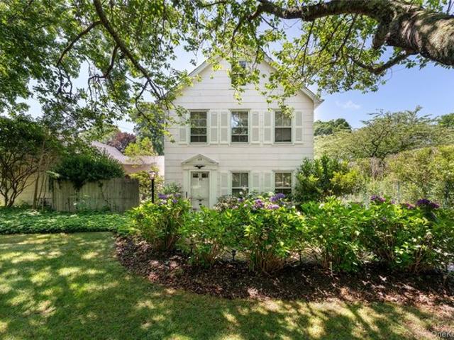 93 Buell Ln, East Hampton, NY 11937