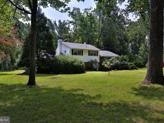 93 Buttonwood Lane