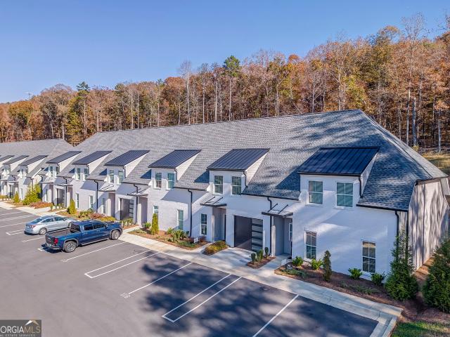 93 Chateau Drive