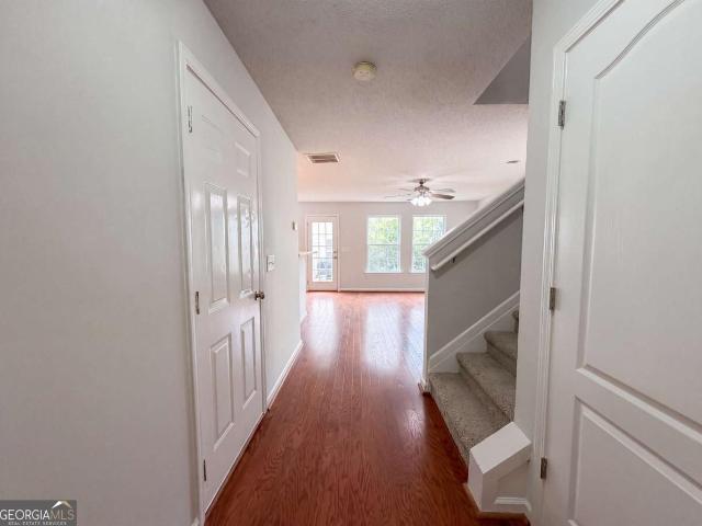 93 Darbys Crossing Court