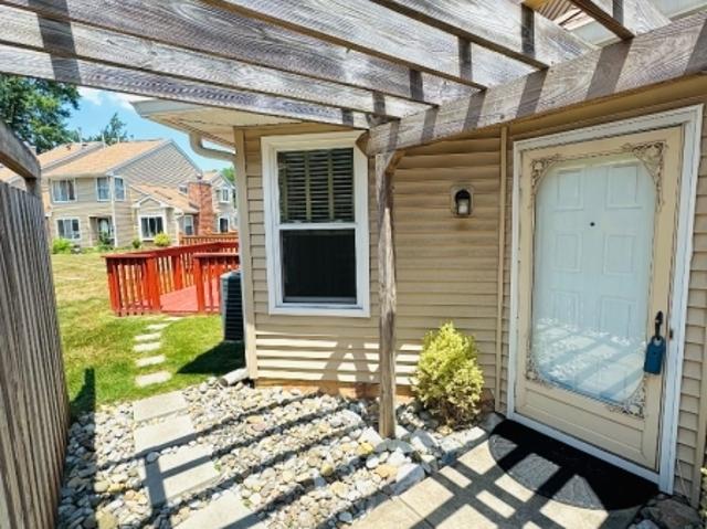93 Driftwood Dr