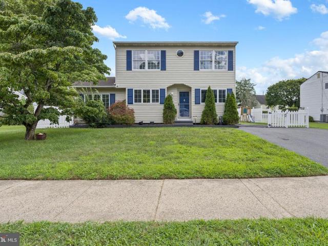 93 Elton Avenue