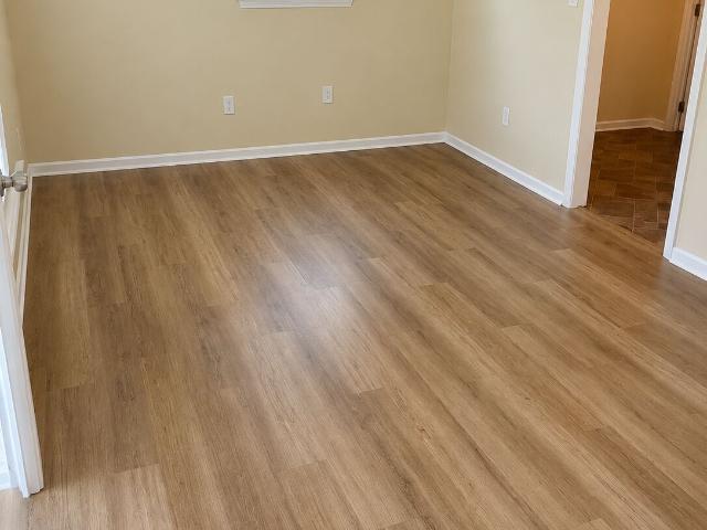 93 Forest Road