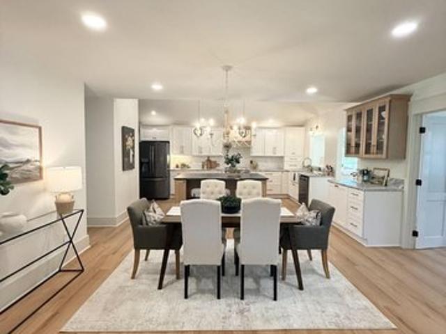 93 Gary Ln, Ringgold, GA 30736