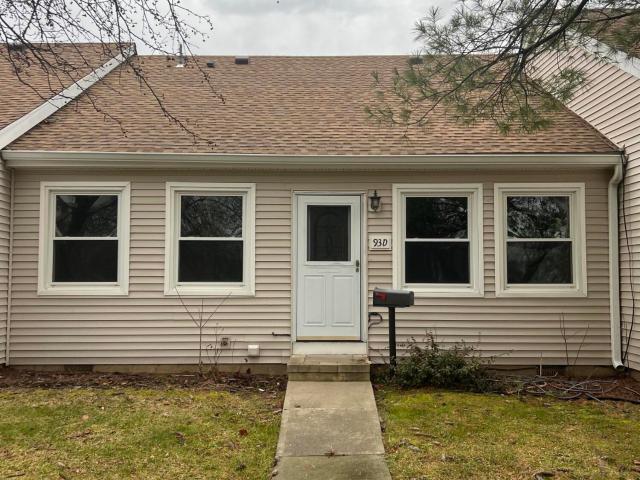 93 Halls Croft Rd, Unit D, Freehold, NJ 07728 | MLS #22535 | Compass
