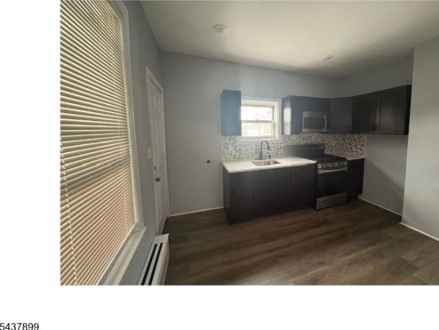 93 Highland St # 1 3