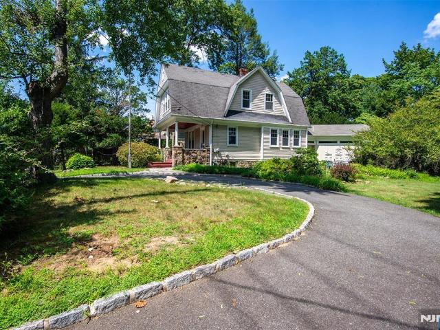 93 Ivy Lane