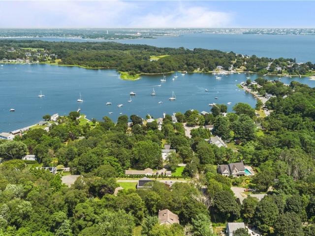 93 Kickemuit Ave, Bristol, RI 02809 | MLS #1418