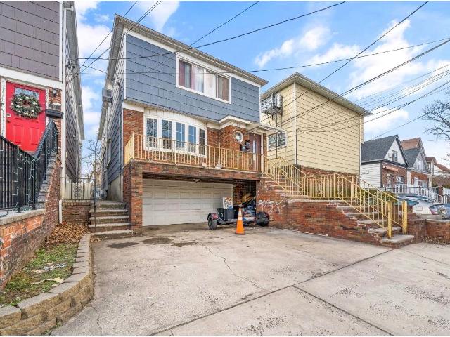 93 Lord Ave # 1
