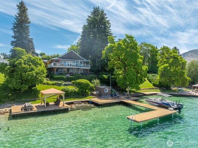 93 Lord Acres Rd, Chelan, WA 98816
