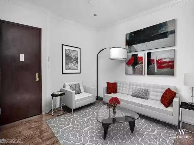 93 Madison Street, Apt.4B 93 Madison St