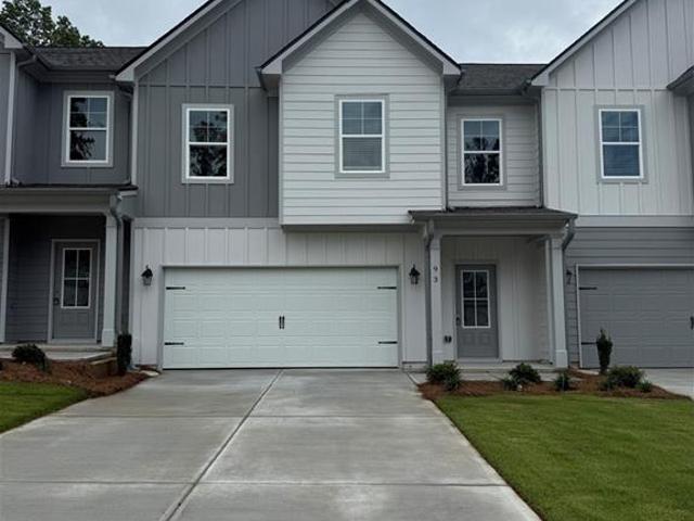 93 Maple Trail