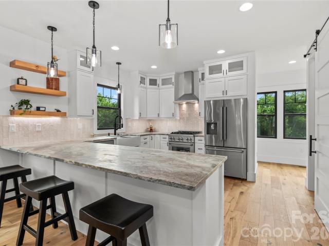 93 Martha Avenue # 10