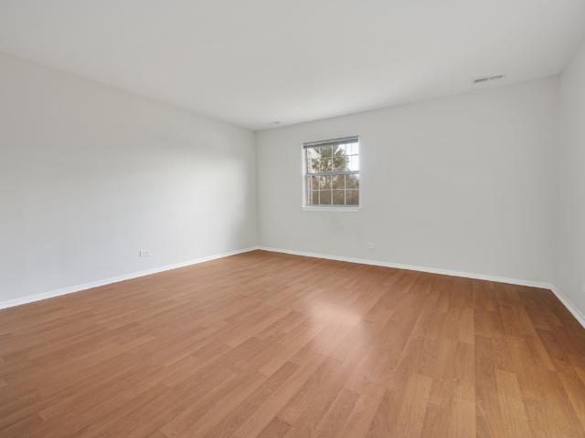 93 N Victoria Lane # D