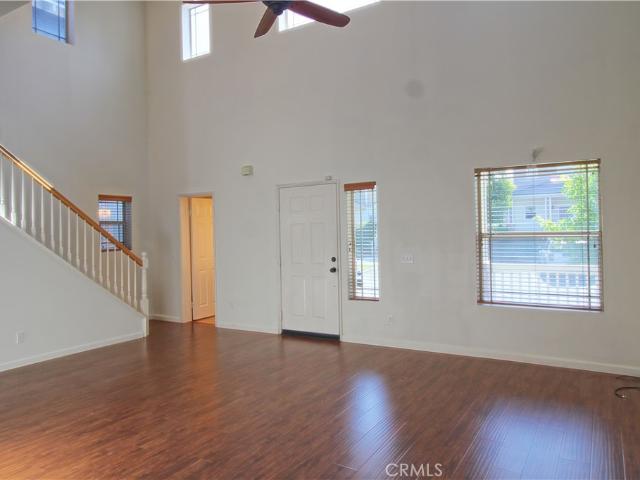 93 Orangewood Court