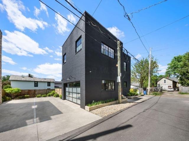 93 Ottar Alley