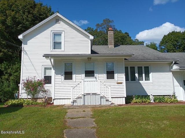 93 Pine St, Dalton, MA 01226