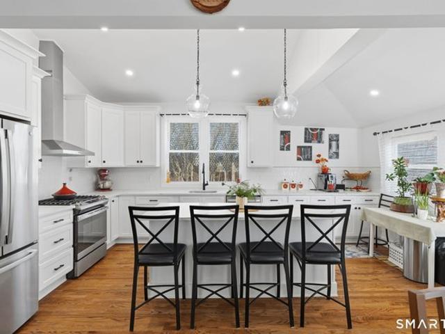 93 Shelton Ave, Shelton, CT 06484