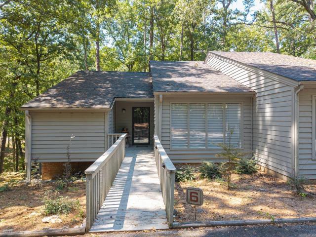 93 Silver Point Drive