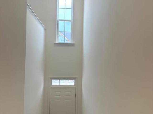 93 Stafford Pl