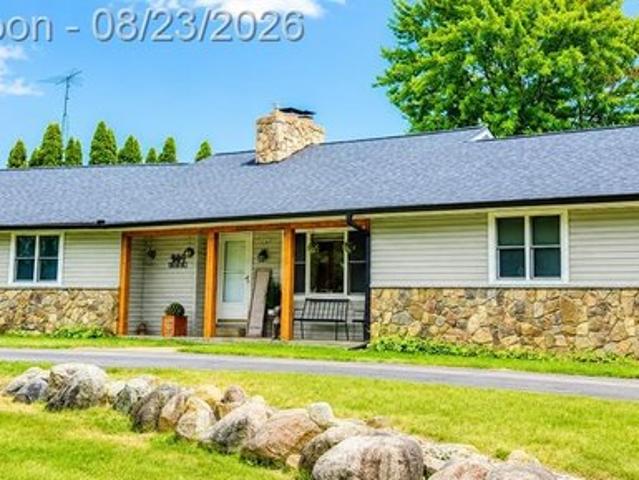 9004 Del Rio Dr, Mundy Township, MI 48439