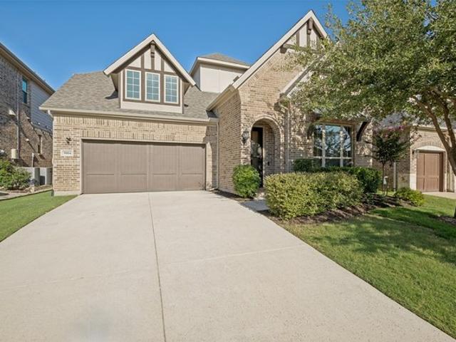 9004 Washington Ln, Argyle, TX 76226