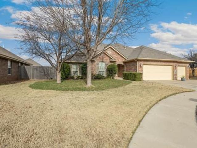 9005 NW 79th Terrace