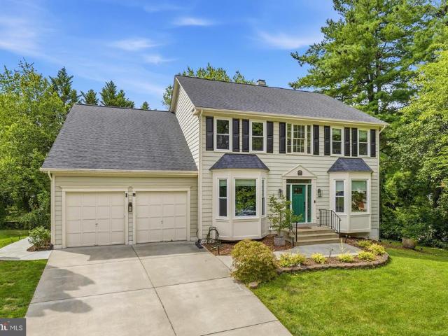 9005 Advantage Court