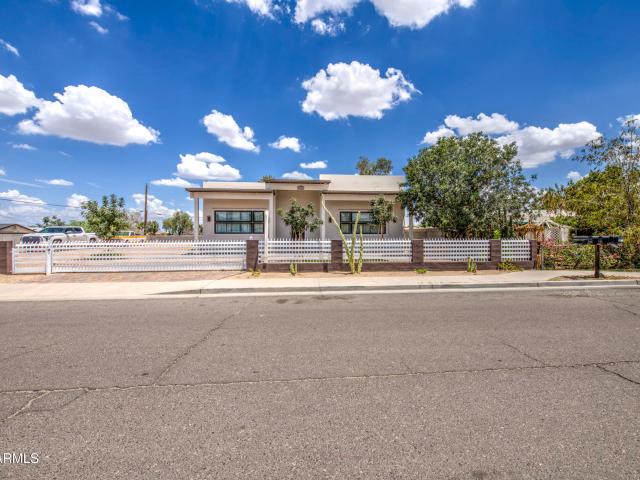 9005 Calle Sahuaro, Guadalupe, AZ 85283 | MLS #6965 | Compass