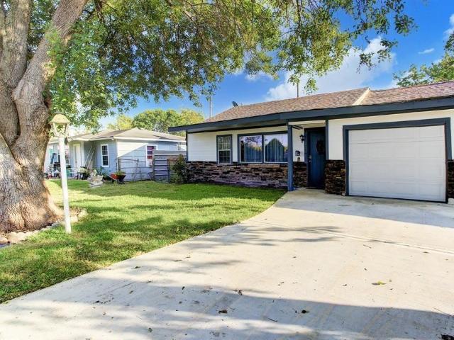 9005 Cheer St, Houston, TX 77063 | MLS #98843 | Compass