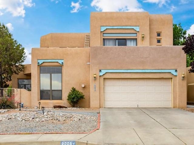 9005 Corona Ave NE, Albuquerque, NM 87122