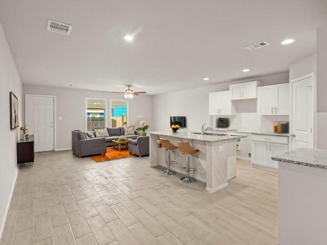 9005 Judwin St, Houston, TX 77075 | MLS #2118 | Compass