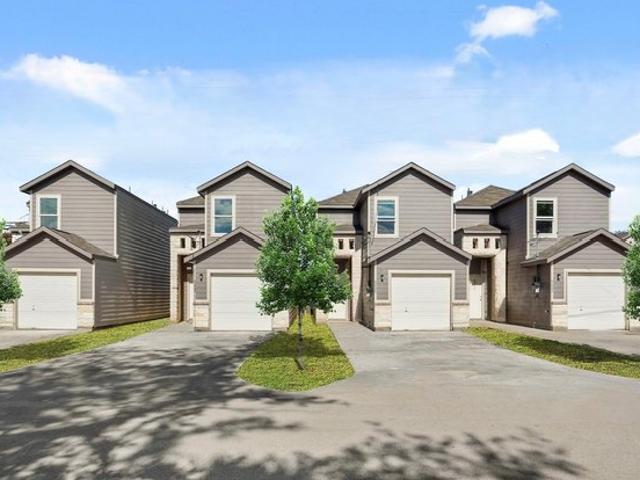 9005 Judwin St, Houston, TX 77075