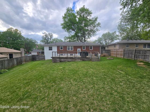 9005 Wooddale Dr