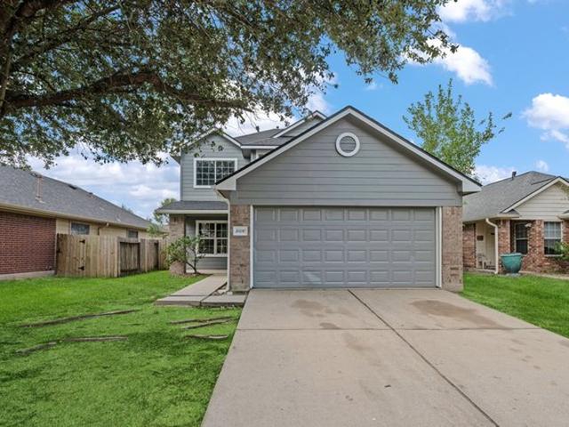 9006 Blue Cedar Ln, Humble, TX 77338