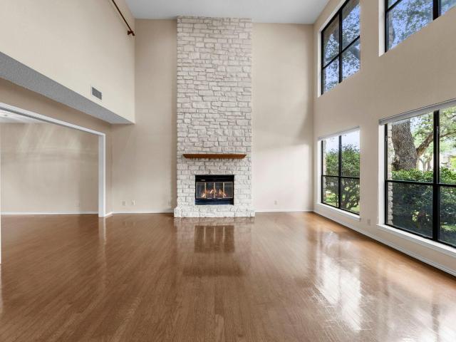 9006 Lockleven Loop