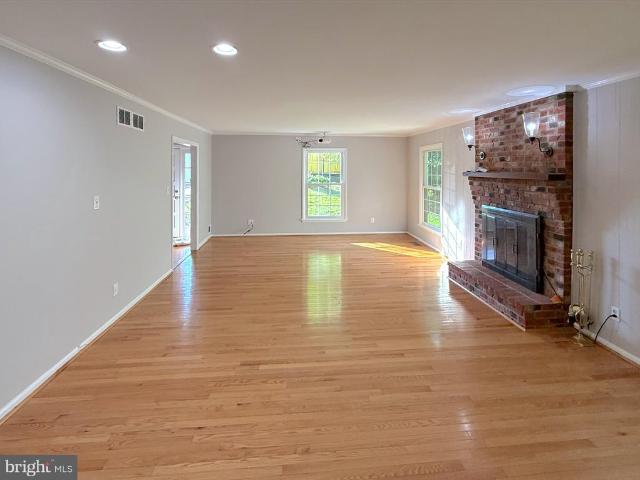 9006 Sidehill Road