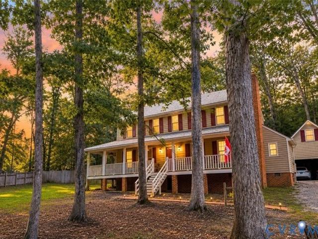 9007 Chatham Grove Ln, Richmond, VA 23236