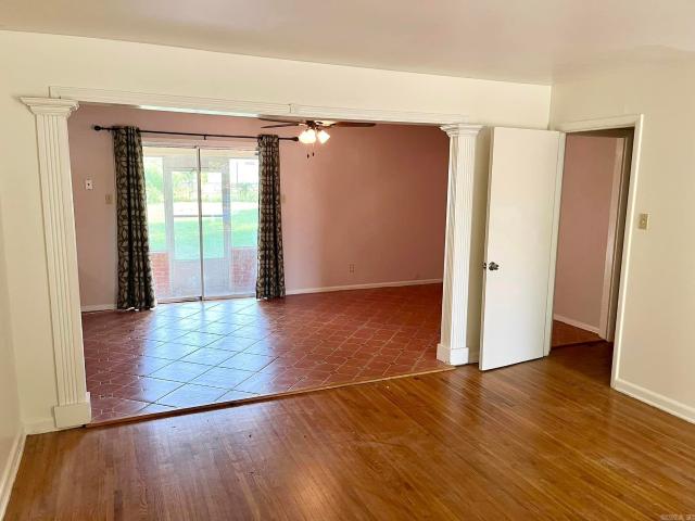 9007 Cloverhill