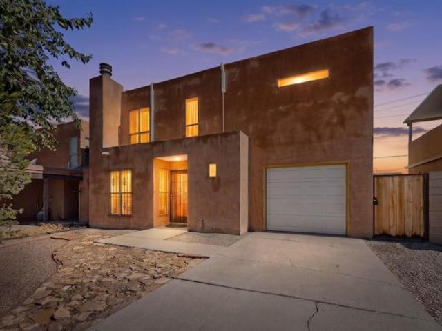 9007 Hendrix Rd NE, Albuquerque, NM 87111