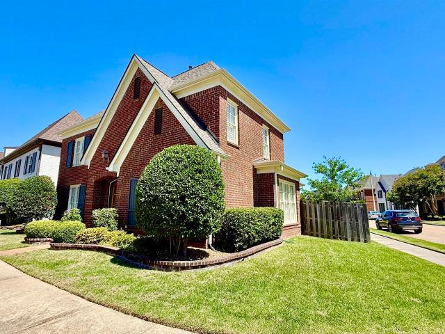 9008 Arden Meadows Dr, Germantown, TN 38139 | MLS #10219 | Compass