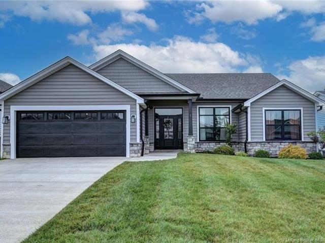 9008 Haylyn Ln, Georgetown, IN 47122