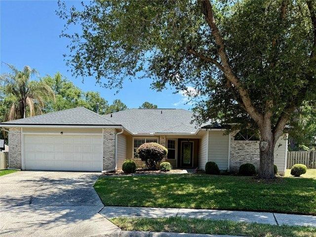 9009 NW 15th Ln, Gainesville, FL 32606