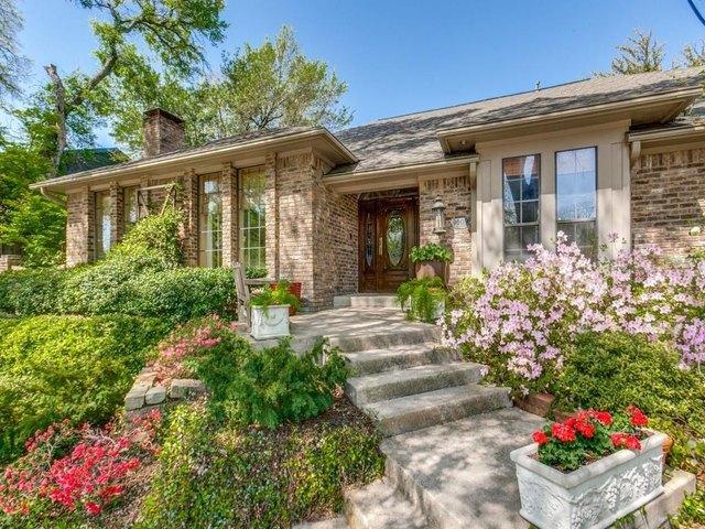 9009 Arbor Park Dr, Dallas, TX 75243
