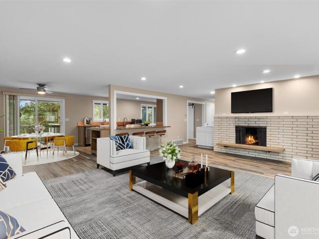 9009 Ridgeview Cir W, University Place, WA 98466 | MLS #2507 | Compass