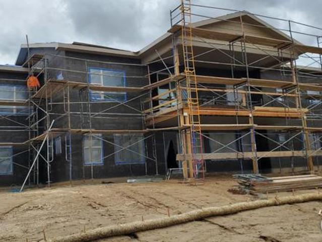 9009 18th St, Greeley, CO 80634