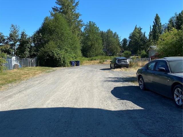 9009 9 Fawcett Ave