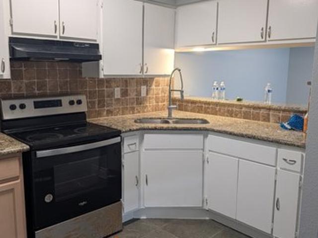 9000 Bissonnet St Unit 7, Houston, TX 77074