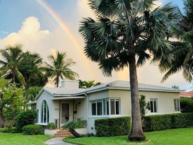 9000 Carlyle Ave, Surfside, FL 33154